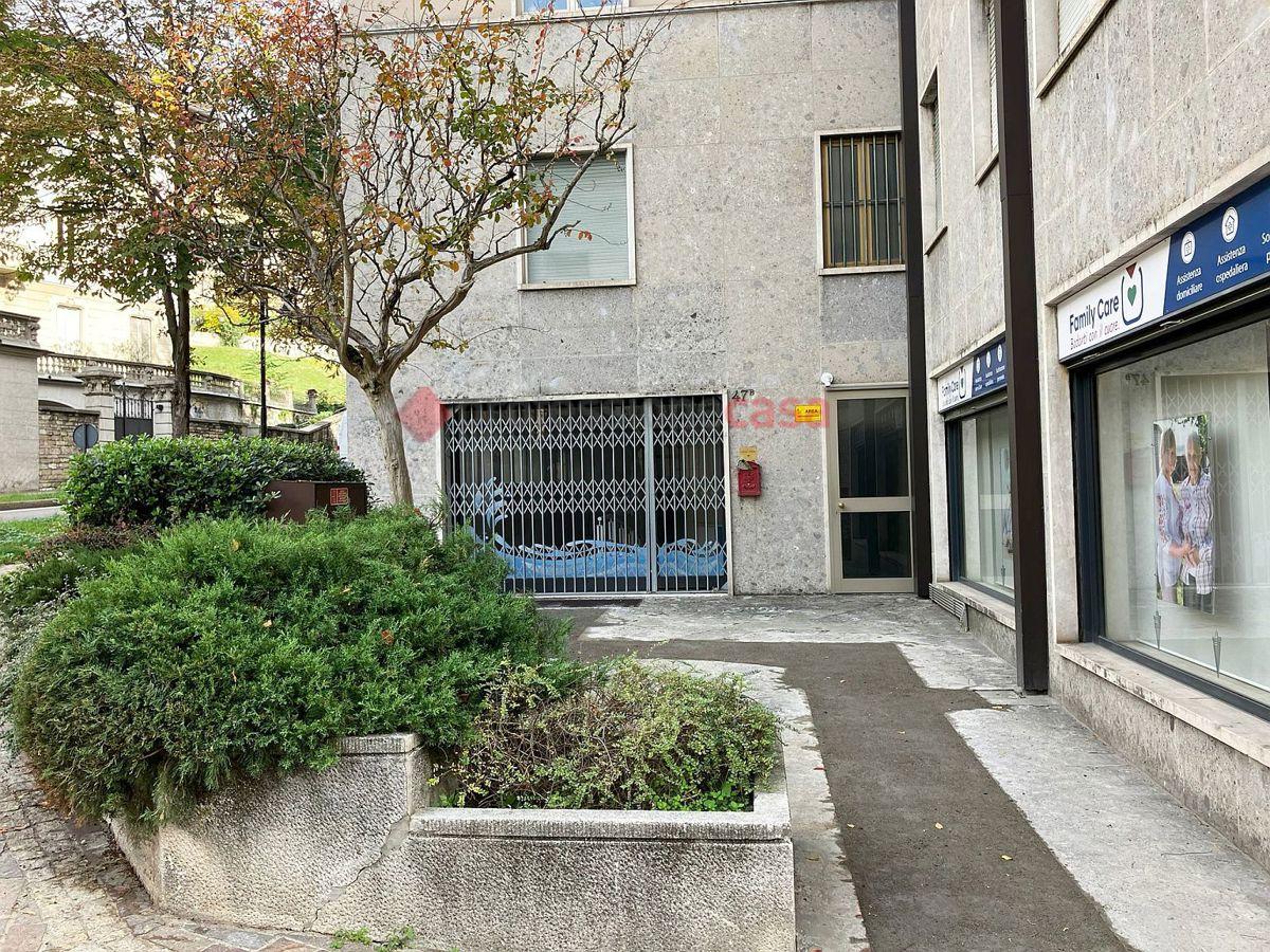 Negozio in vendita a Bergamo