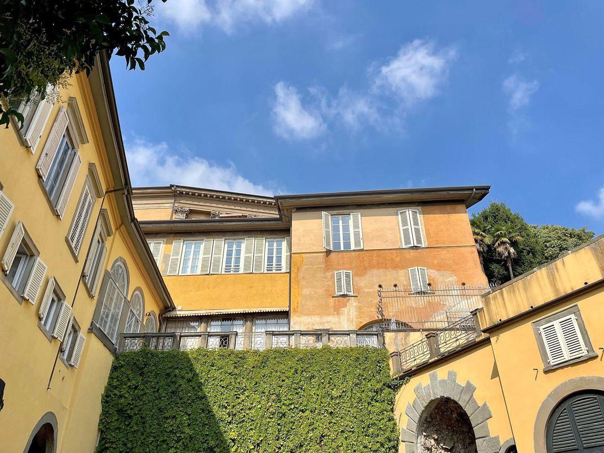 Appartamento in vendita a Bergamo