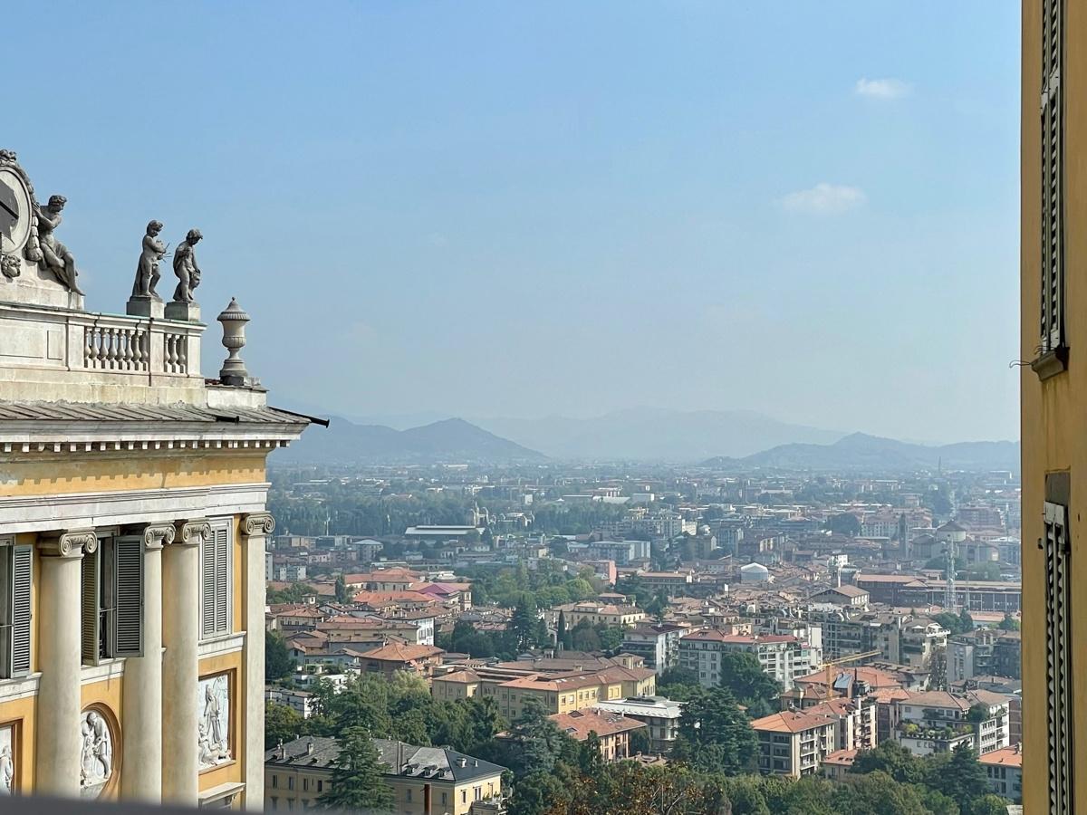 Appartamento in Via Simone Mayr, Bergamo