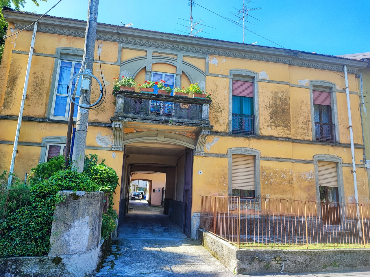 Appartamento in vendita a Venegono Superiore