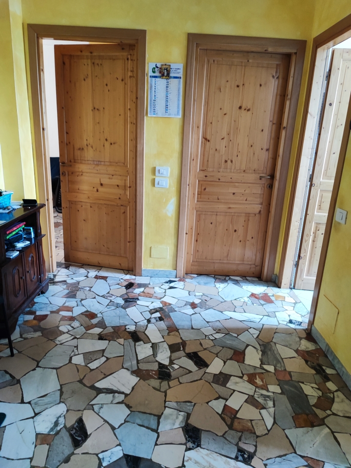 Appartamento in vendita a Venegono Superiore