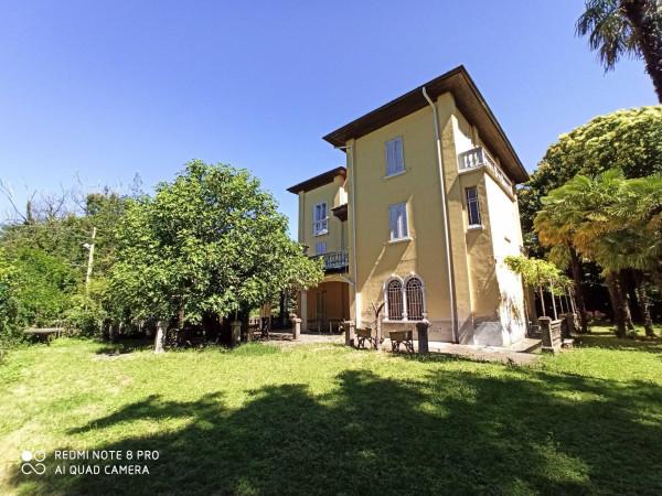 Villa in vendita a Venegono Superiore