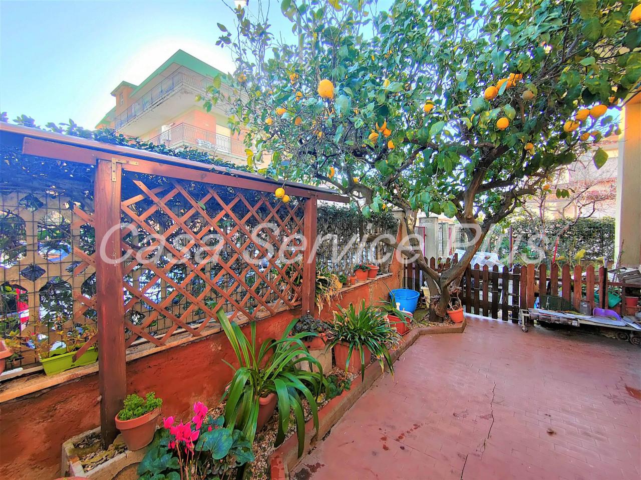 Appartamento in Via Napoli, Ladispoli