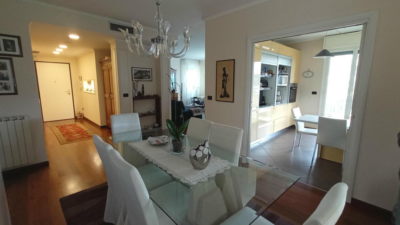 Trilocale in Strada San Lorenzo, Sanremo