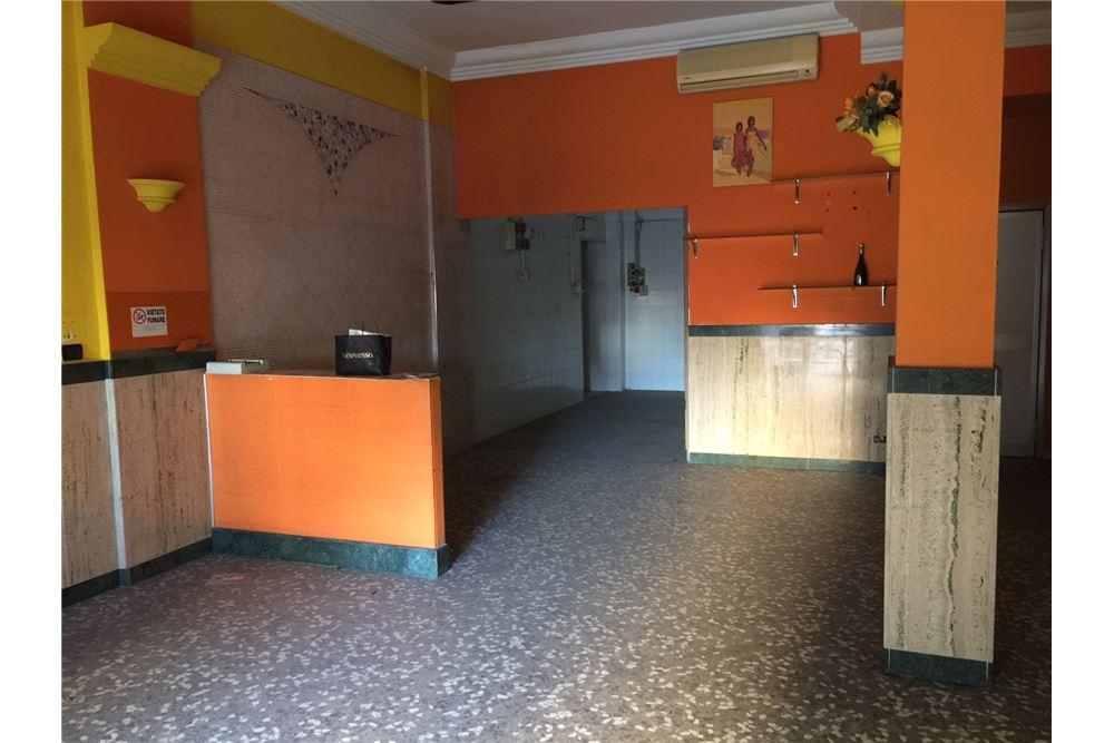 Negozio in vendita a Bari