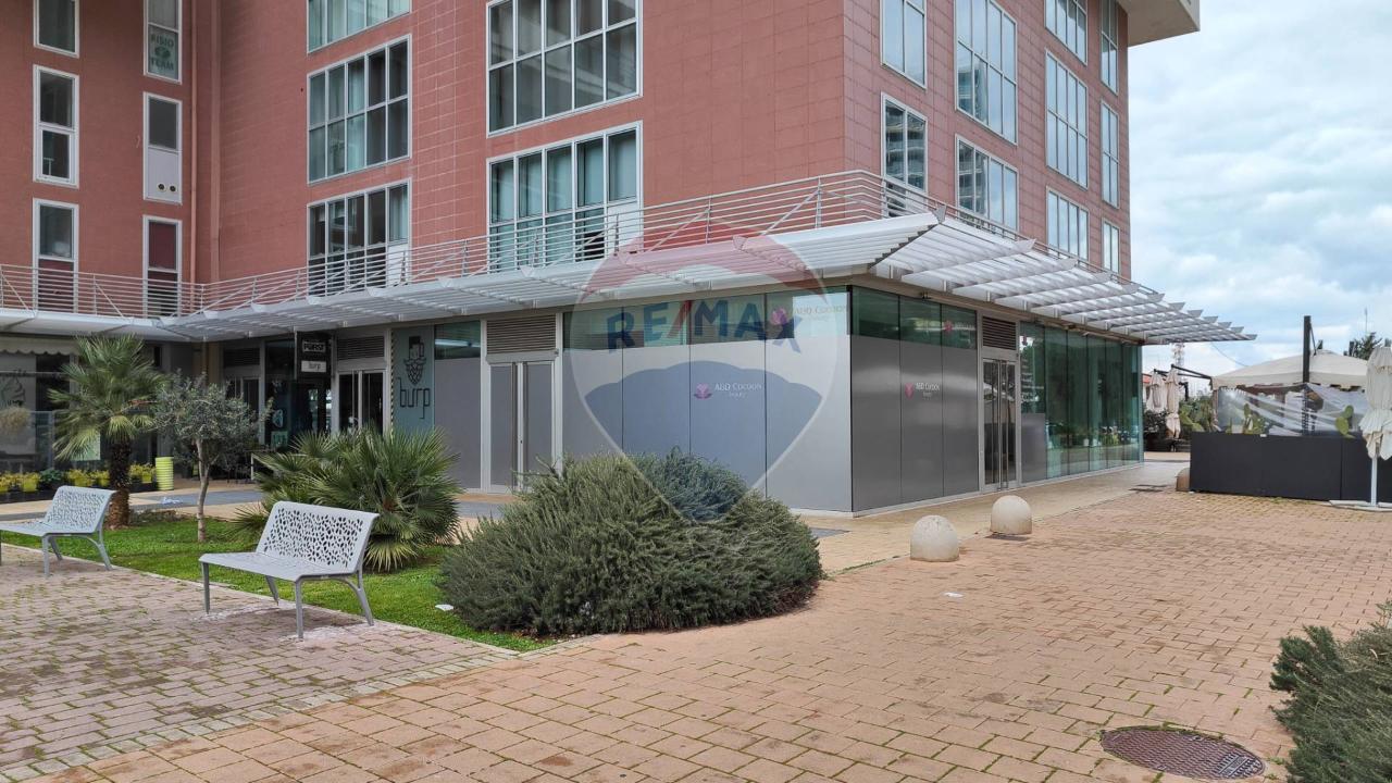 Negozio in vendita a Bari