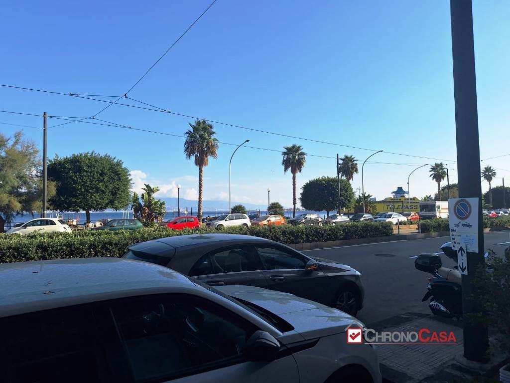 Negozio in affitto a Messina