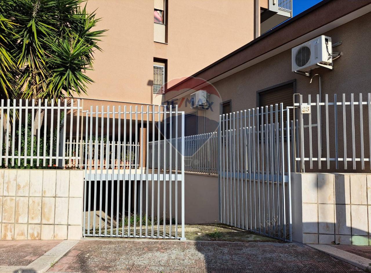 Magazzino in vendita a Bari