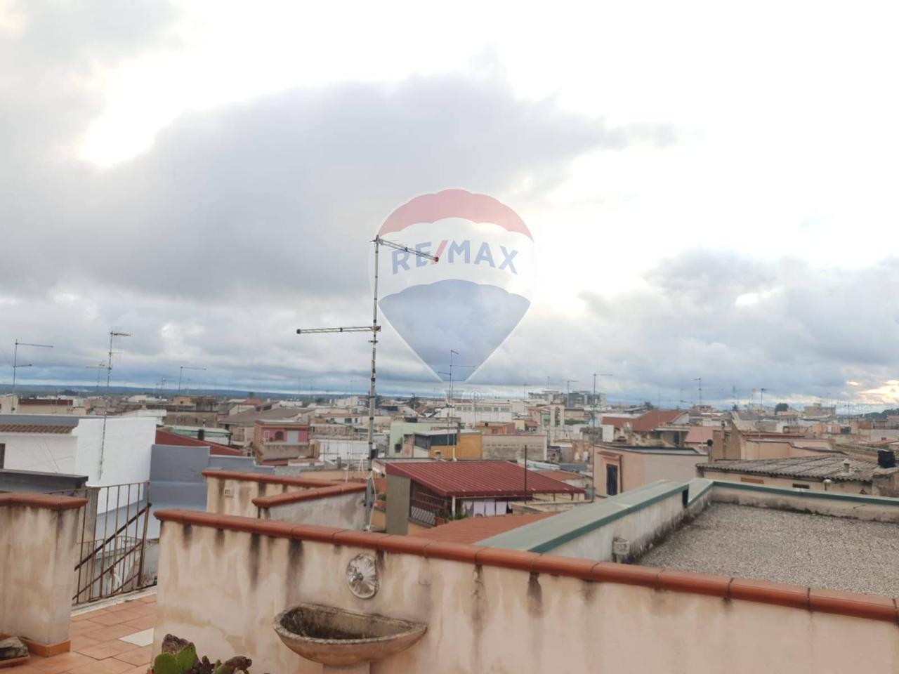 Casa indipendente in vendita a Sannicandro Di Bari