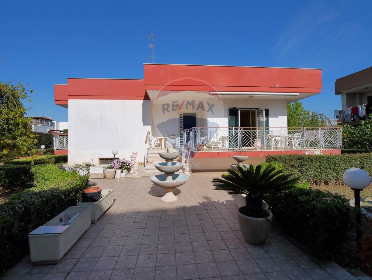 Villa in Parco Scizzo 40, Noicattaro