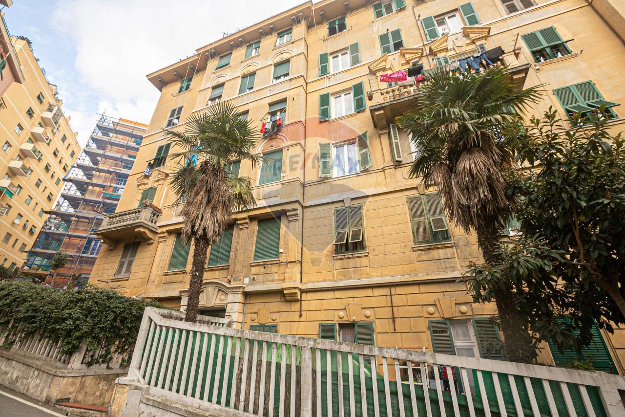 Appartamento in vendita a Genova