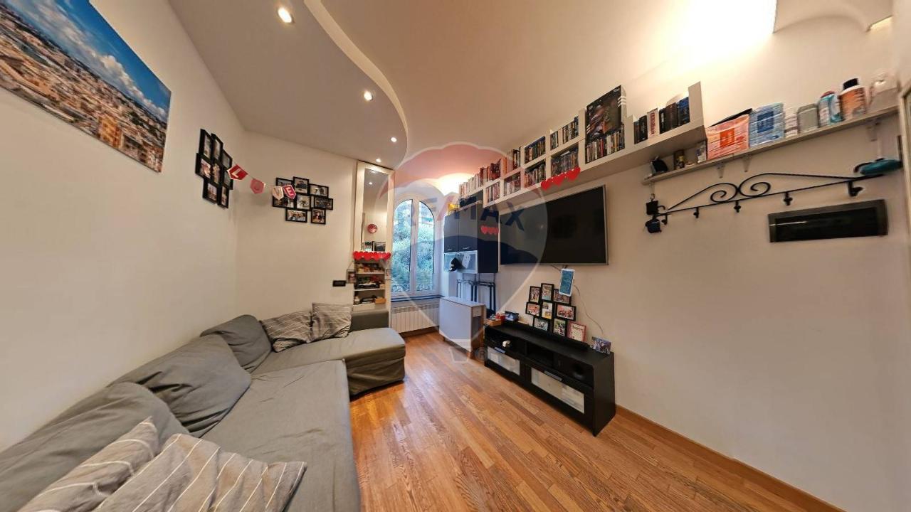 Appartamento in vendita a Genova