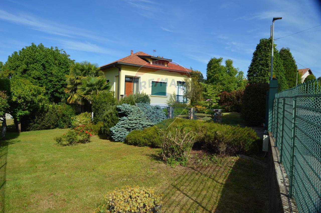 Villa in vendita a Cantello