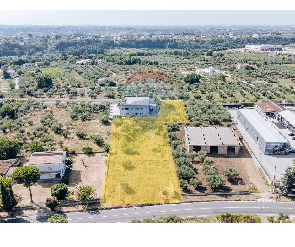 Terreno agricolo in vendita a Treglio