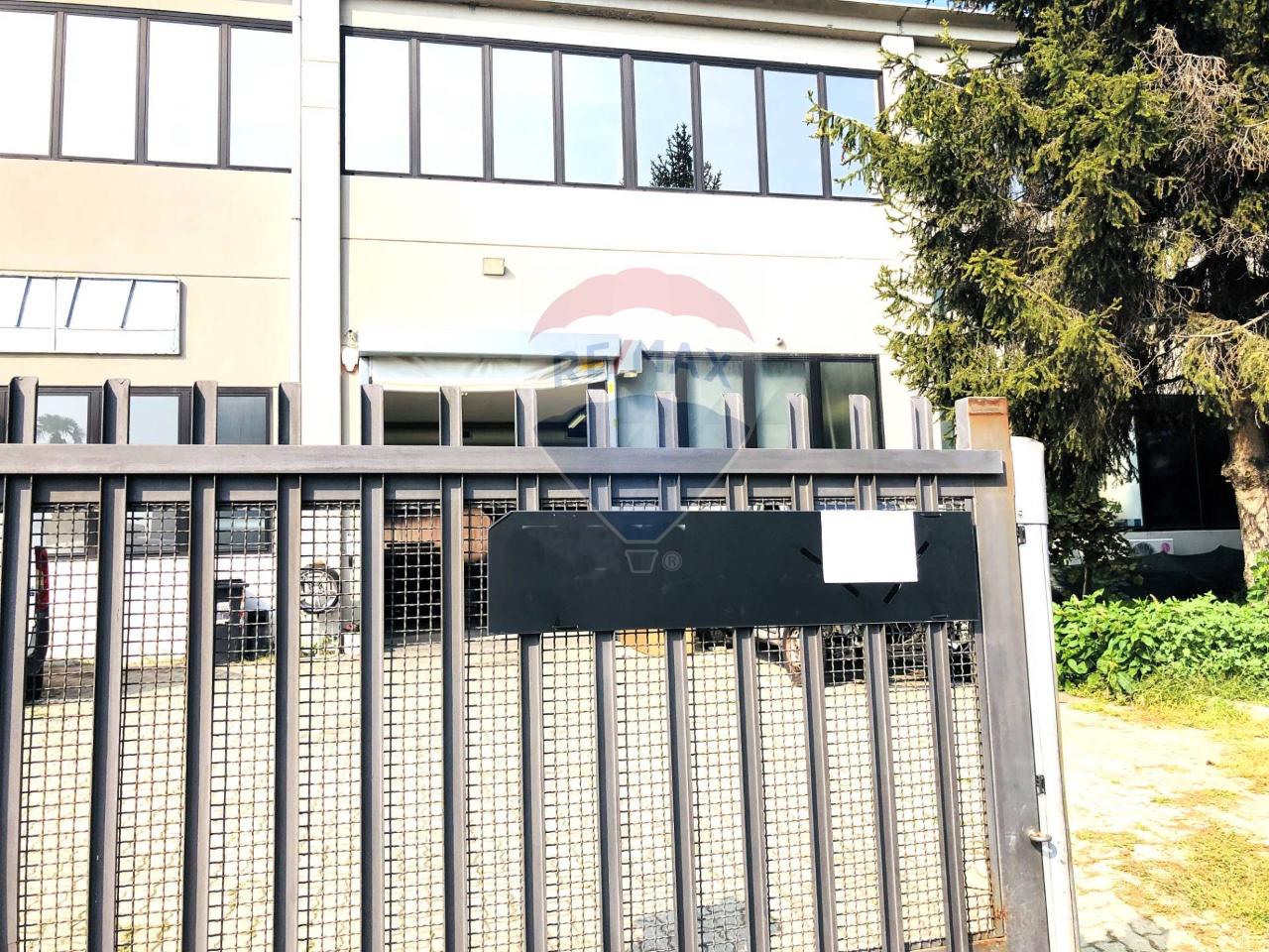 Esercizio commerciale in vendita a Rivoli