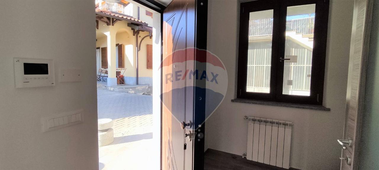 Casa indipendente in affitto a Trana