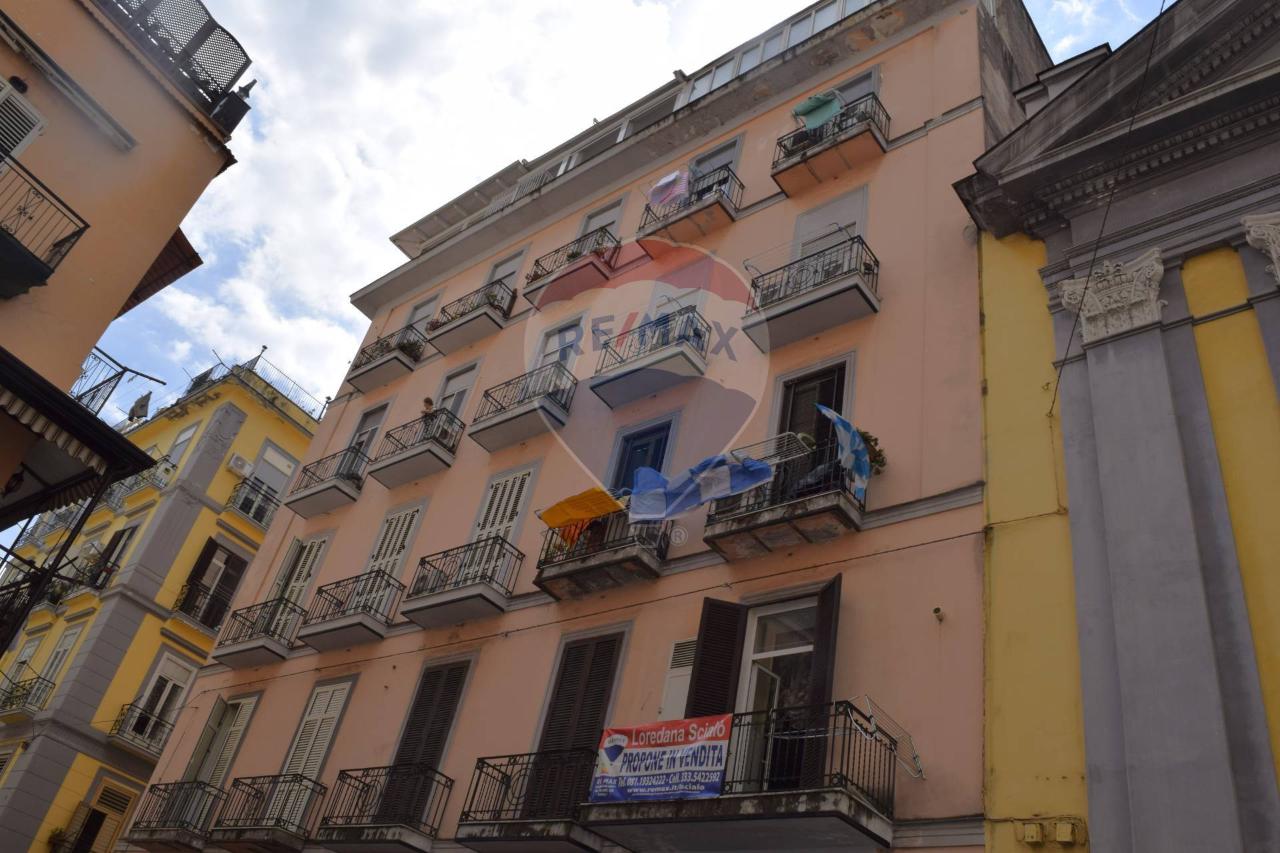 Appartamento in vendita a Napoli