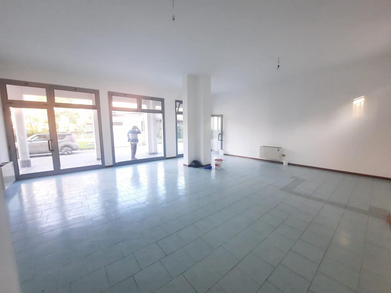 Negozio in affitto a Martellago