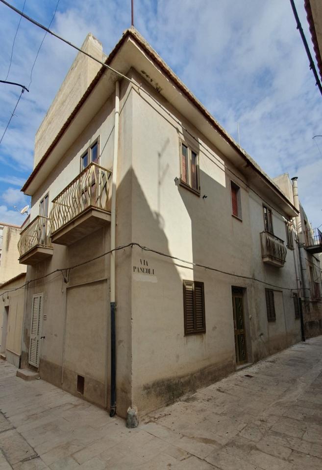 Villa a schiera in vendita a Scicli