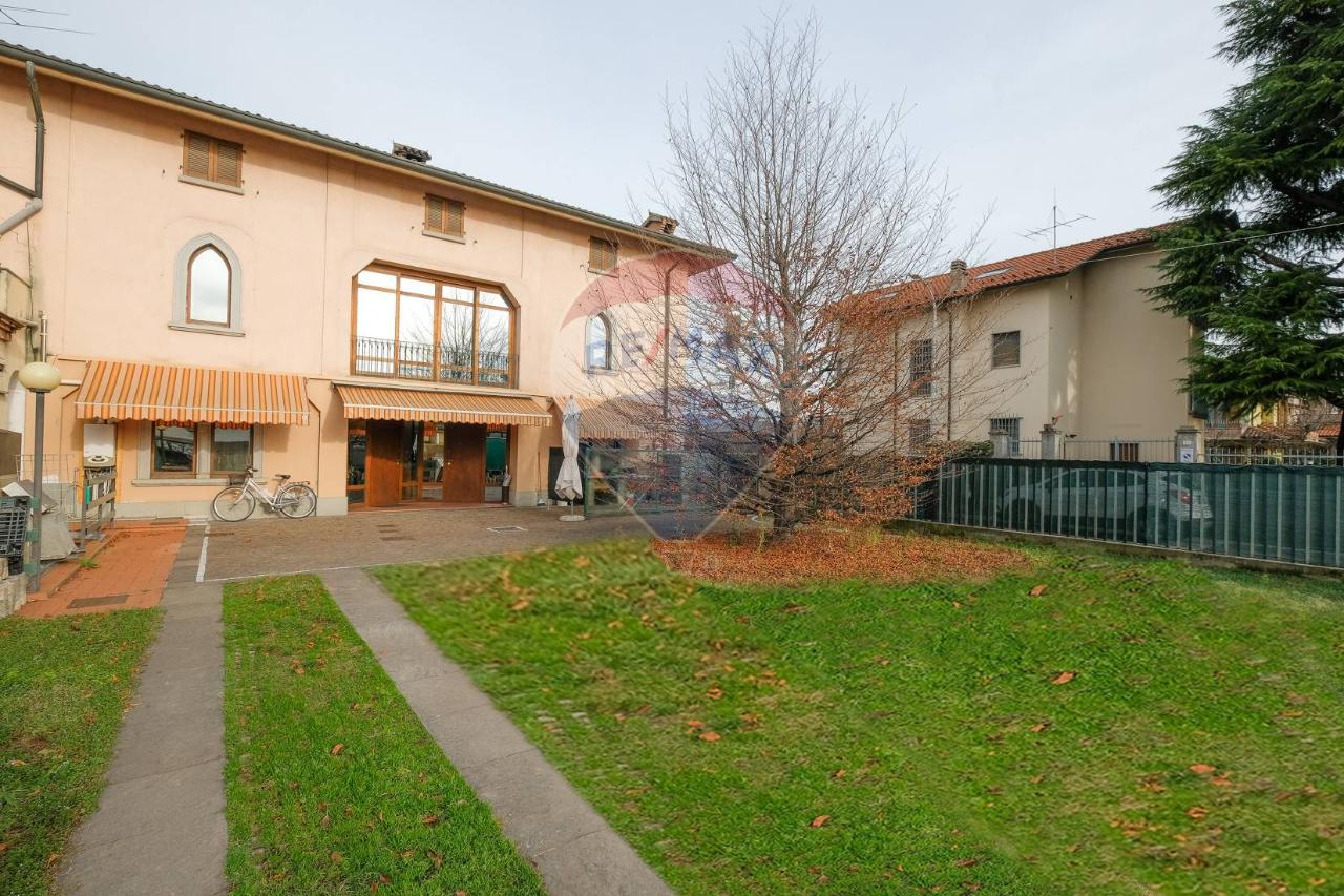 Casa indipendente in vendita a Bonate Sopra