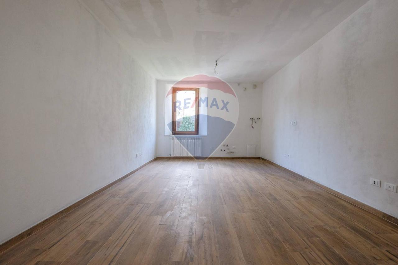 Appartamento in vendita a Solza