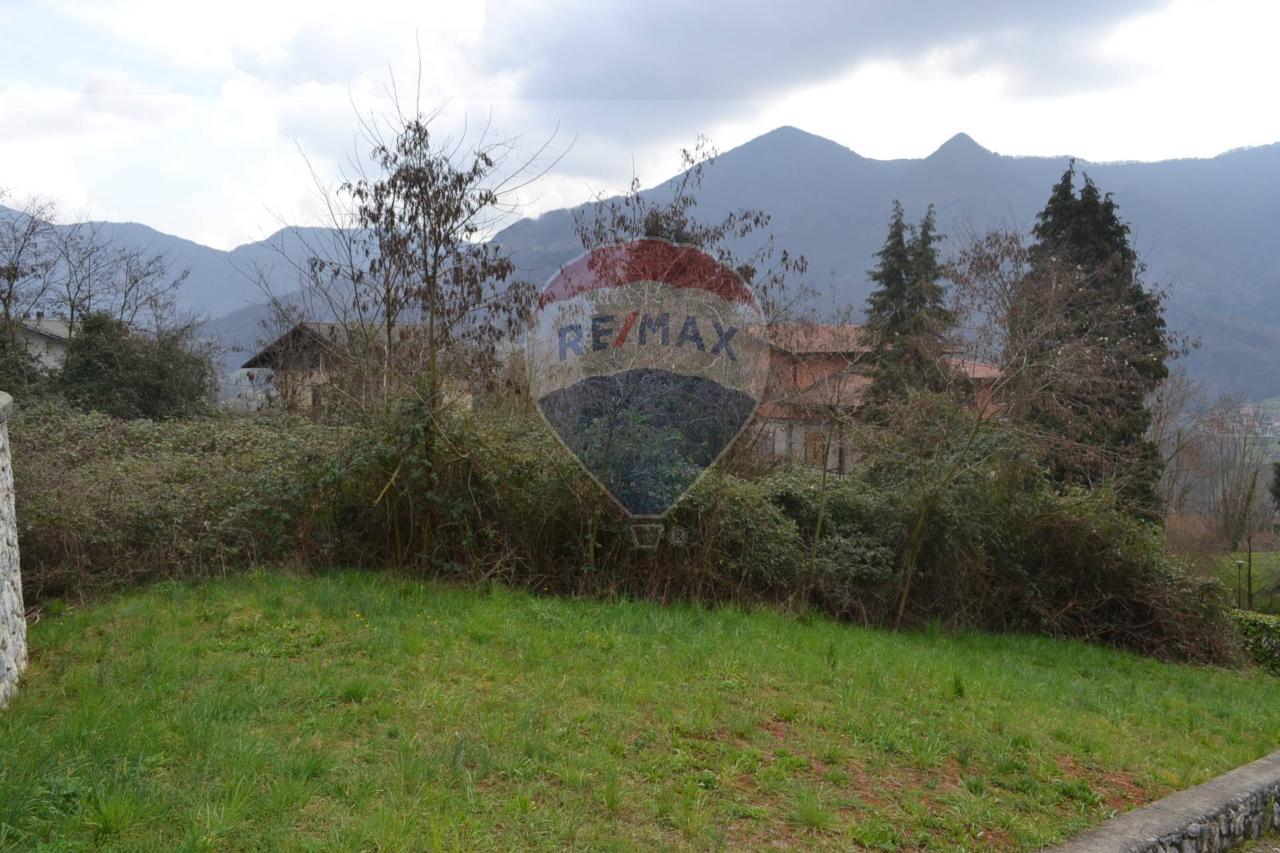 Terreno edificabile in vendita a Zogno
