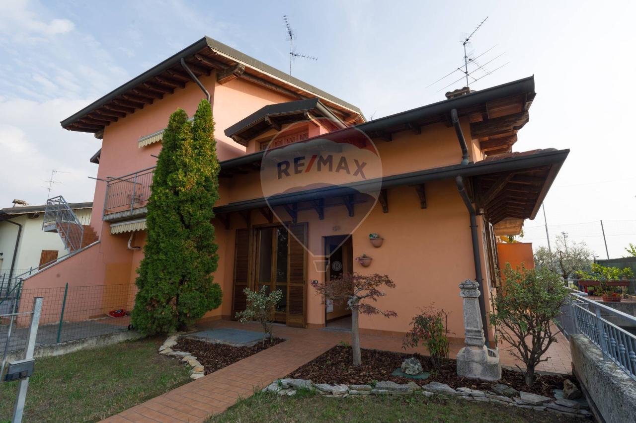 Casa indipendente in vendita a Ghisalba