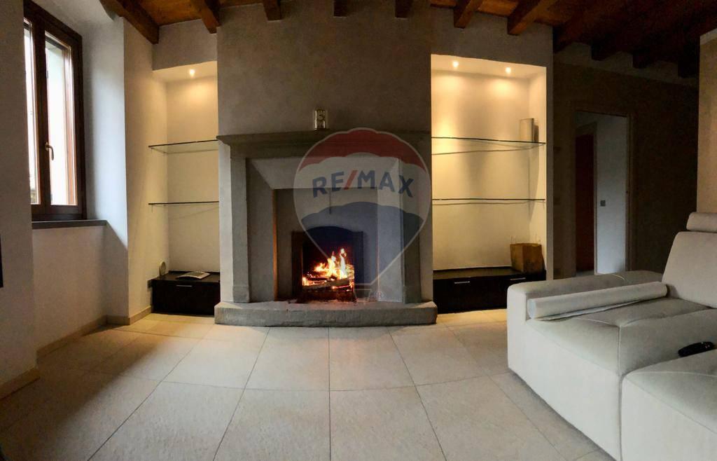 Appartamento in vendita a Bonate Sotto