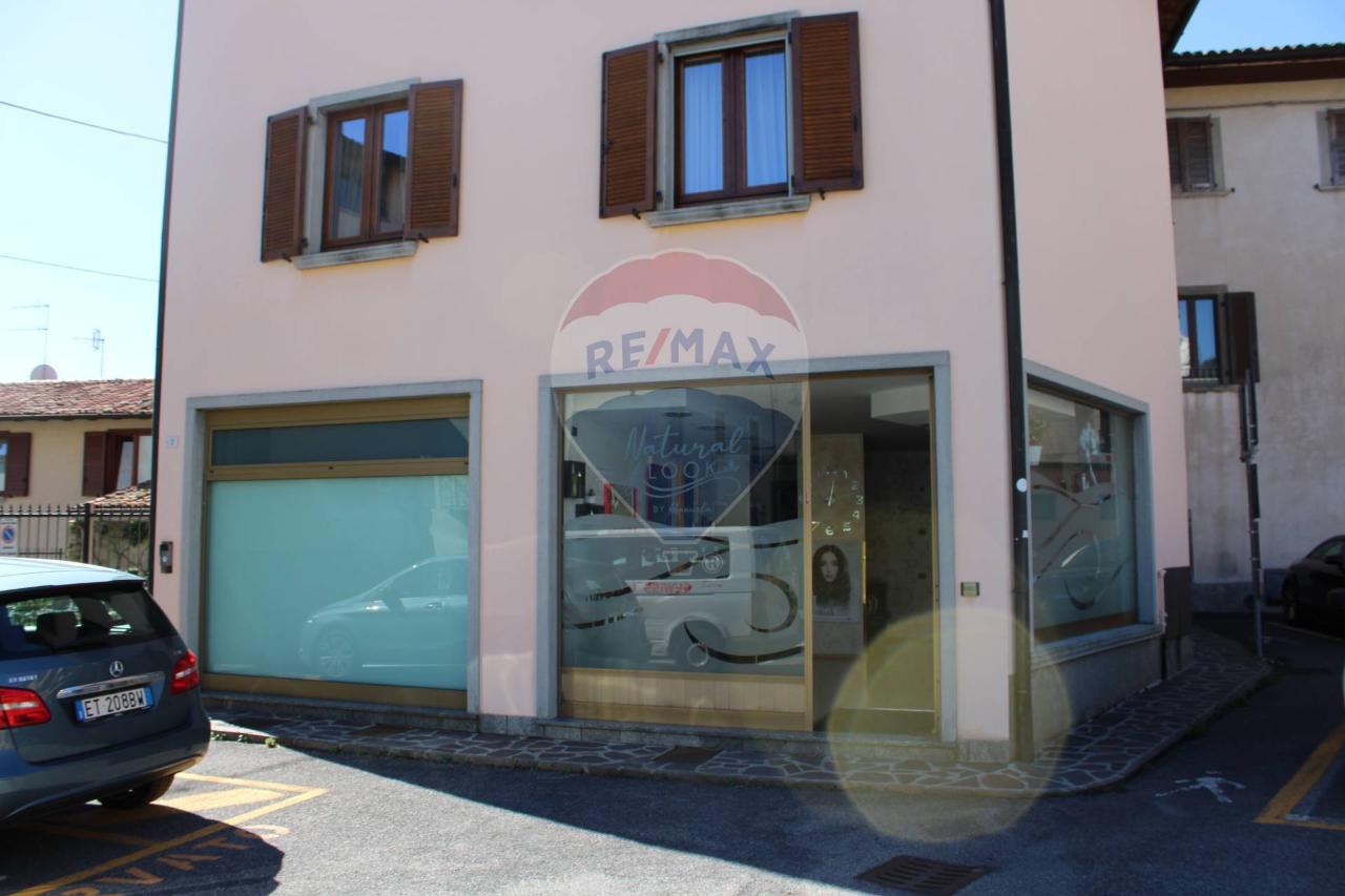 Esercizio commerciale in vendita a Almenno San Salvatore
