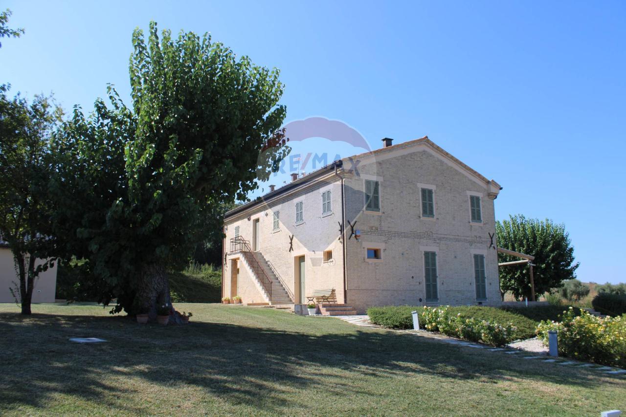 Villa in vendita a Senigallia