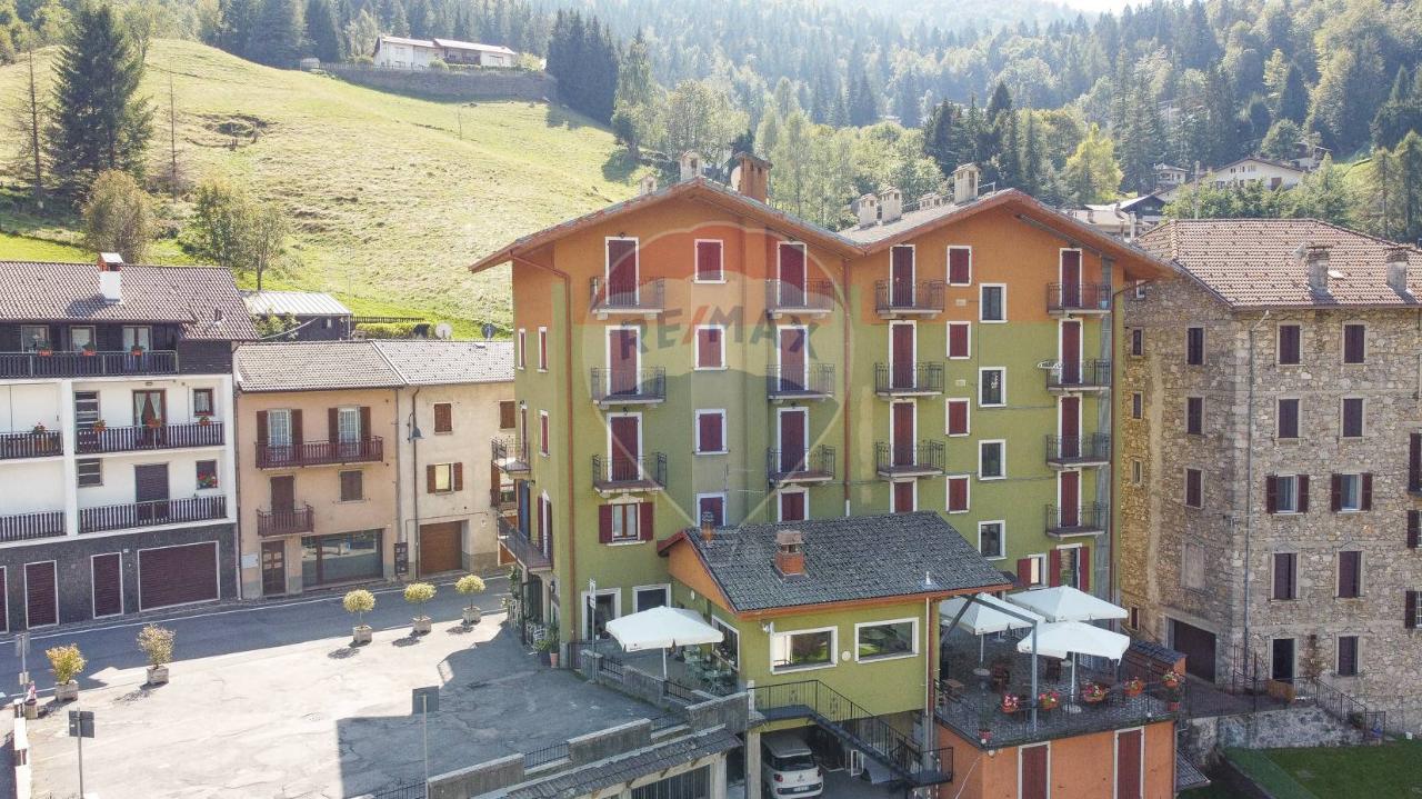 Negozio in vendita a Oltre Il Colle