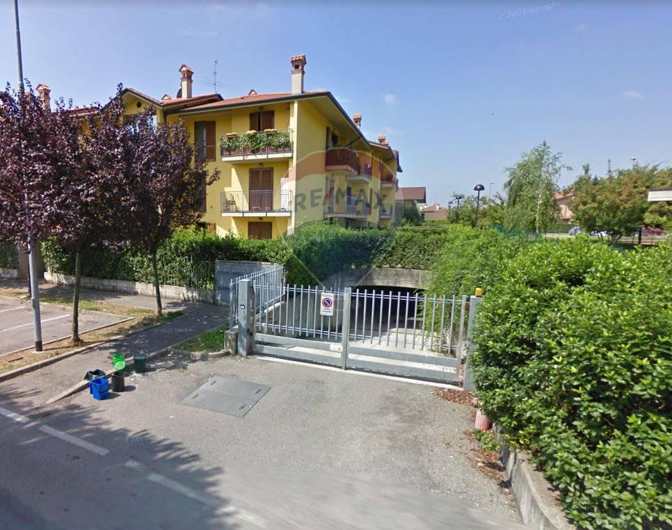 Box in vendita a Bonate Sopra