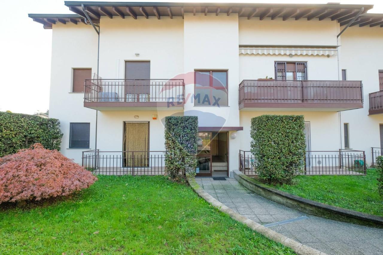 Appartamento in vendita a Capriate San Gervasio