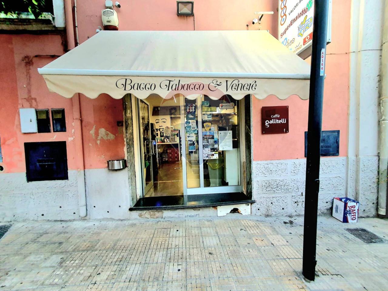 Esercizio commerciale in vendita a Montescaglioso