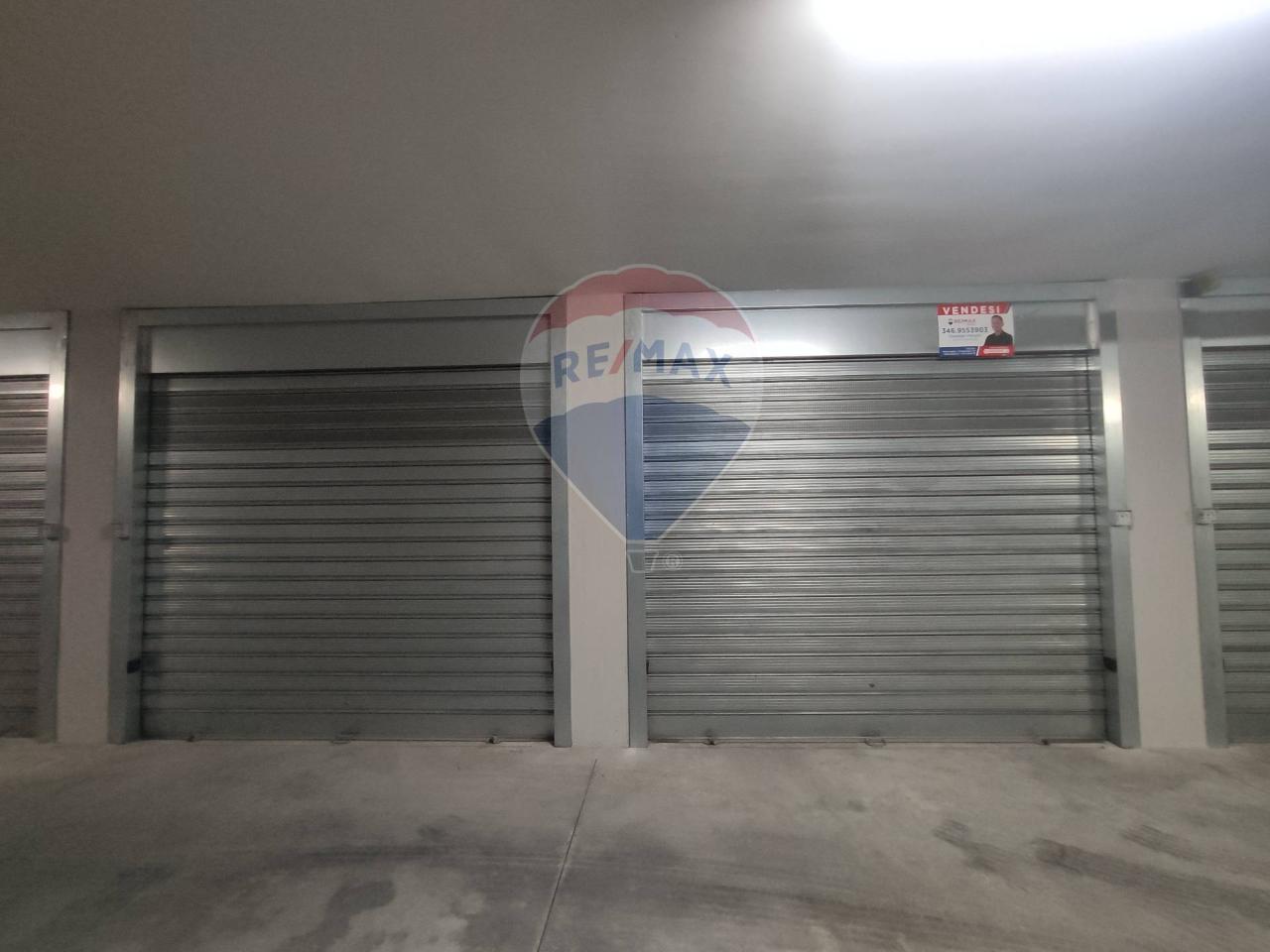 Box in vendita a Matera