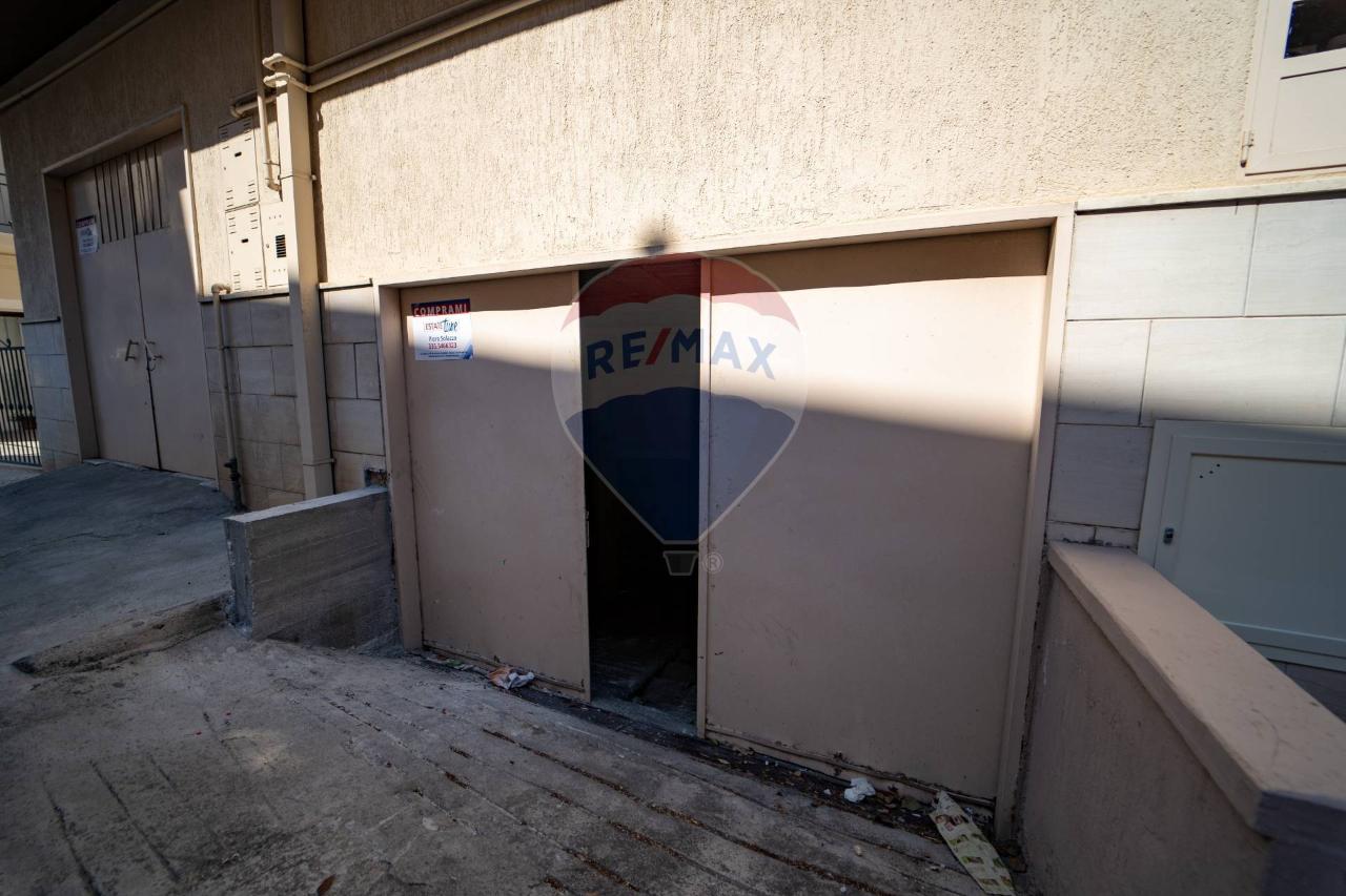 Box in vendita a Santeramo In Colle