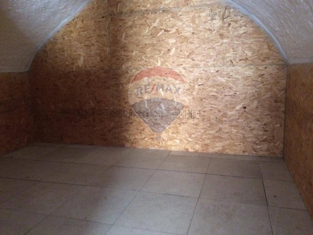 Negozio in vendita a Miglionico