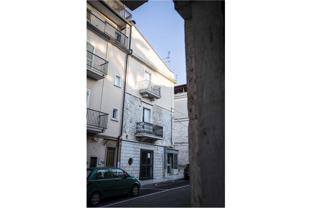 Casa indipendente in vendita a Santeramo In Colle