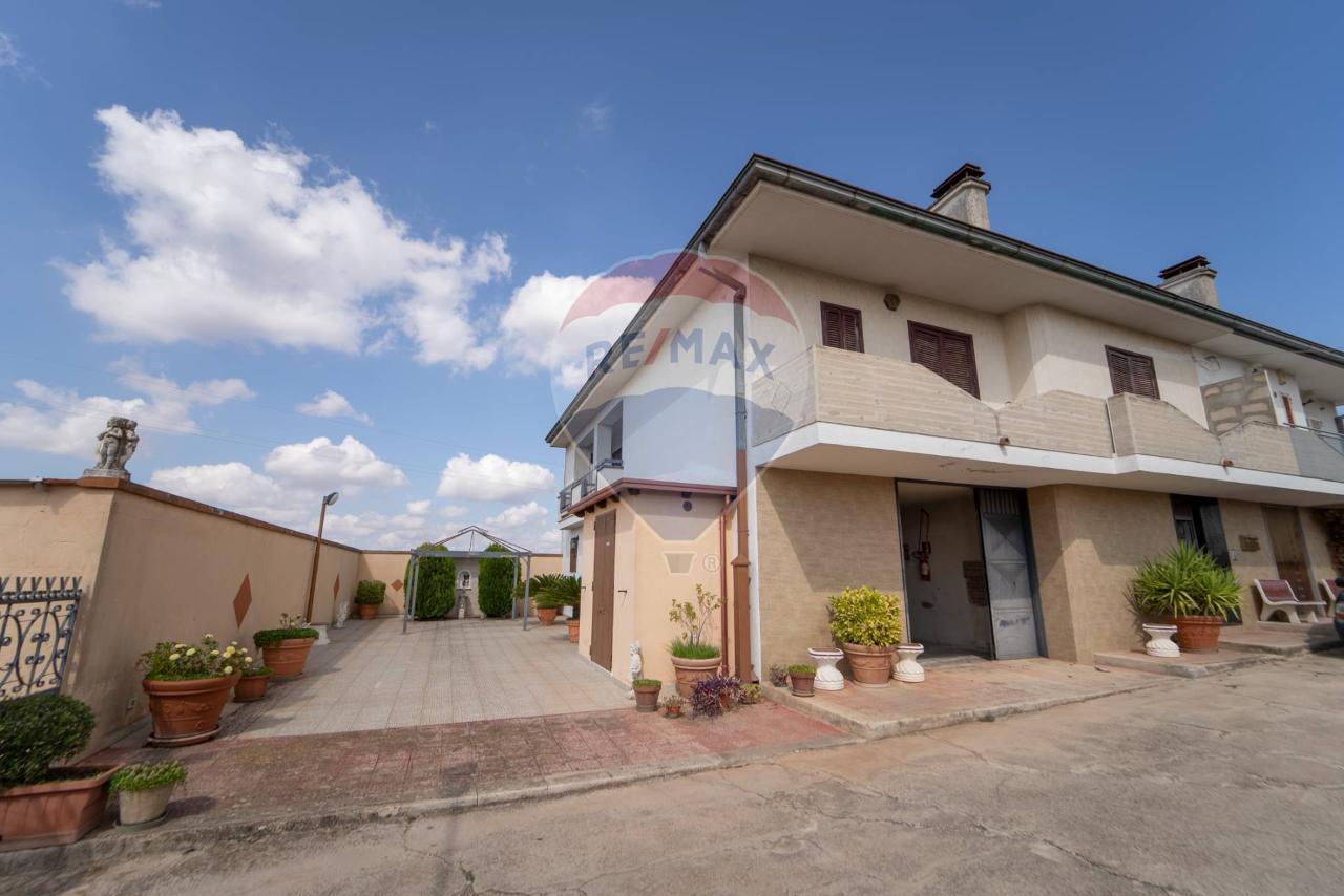 Magazzino in vendita a Santeramo In Colle