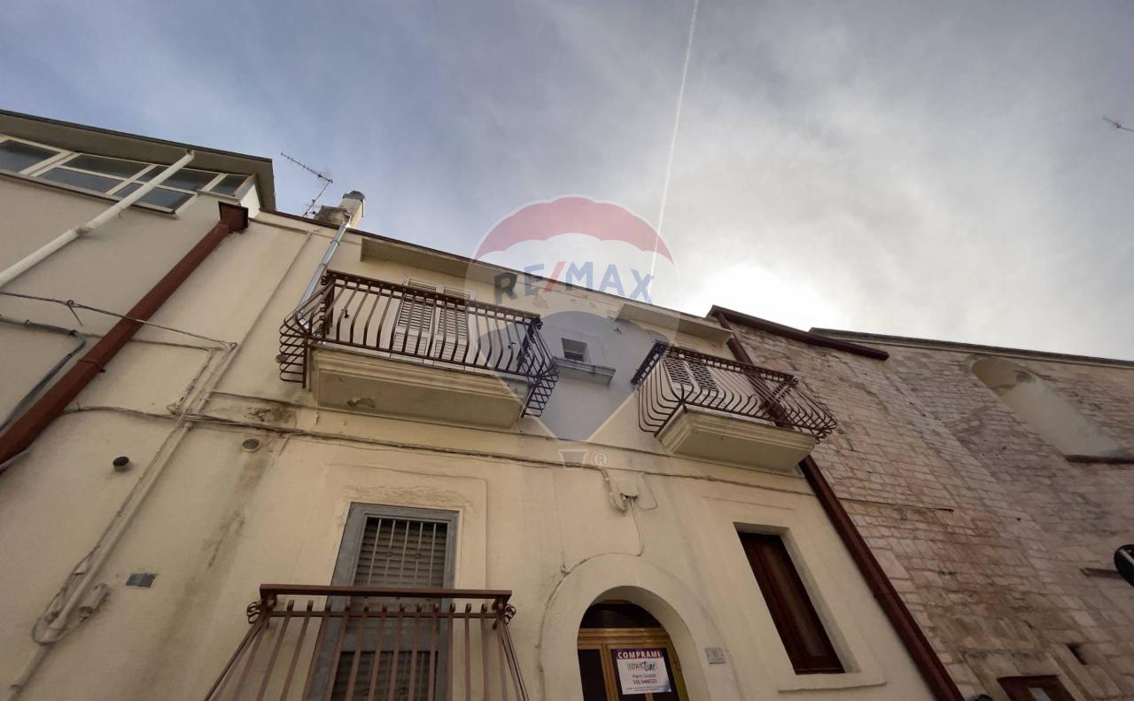 Casa indipendente in vendita a Santeramo In Colle