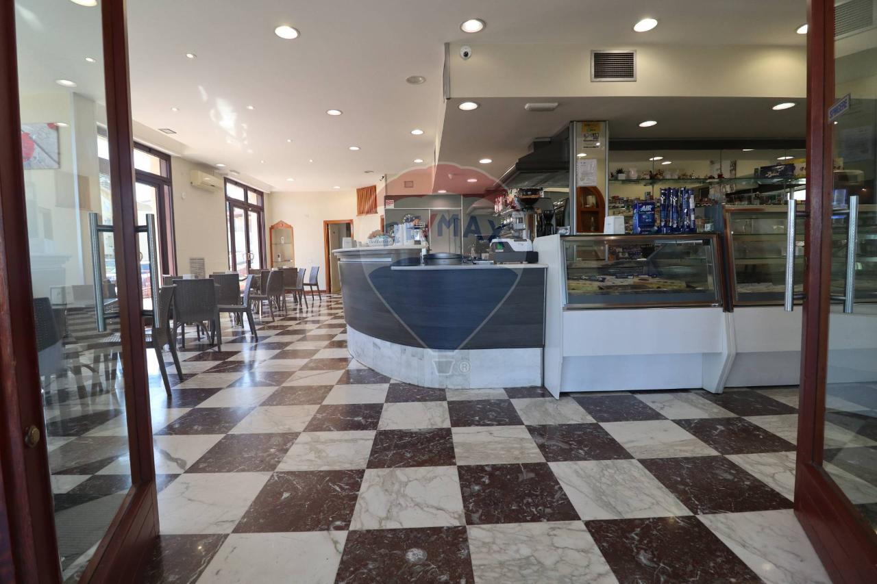 Bar in vendita a Matera