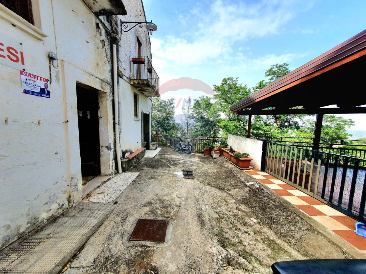 Magazzino in vendita a Pisticci