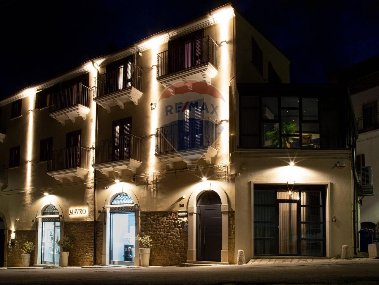 Esercizio commerciale in vendita a Acerenza