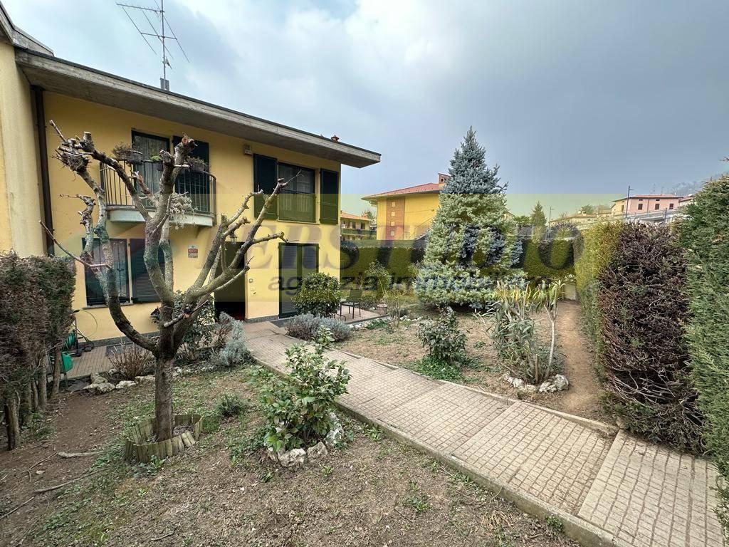 Villa a schiera in vendita a Villa D'Adda