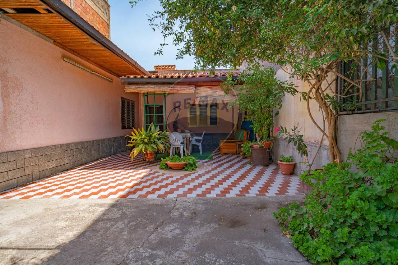 Casa indipendente in vendita a Catania