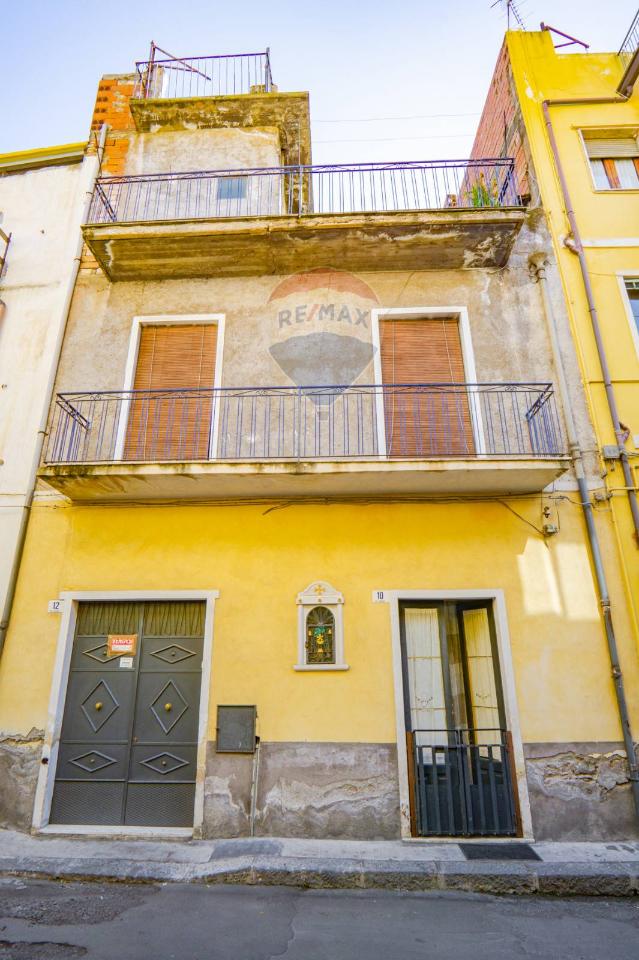 Casa indipendente in vendita a Paterno'