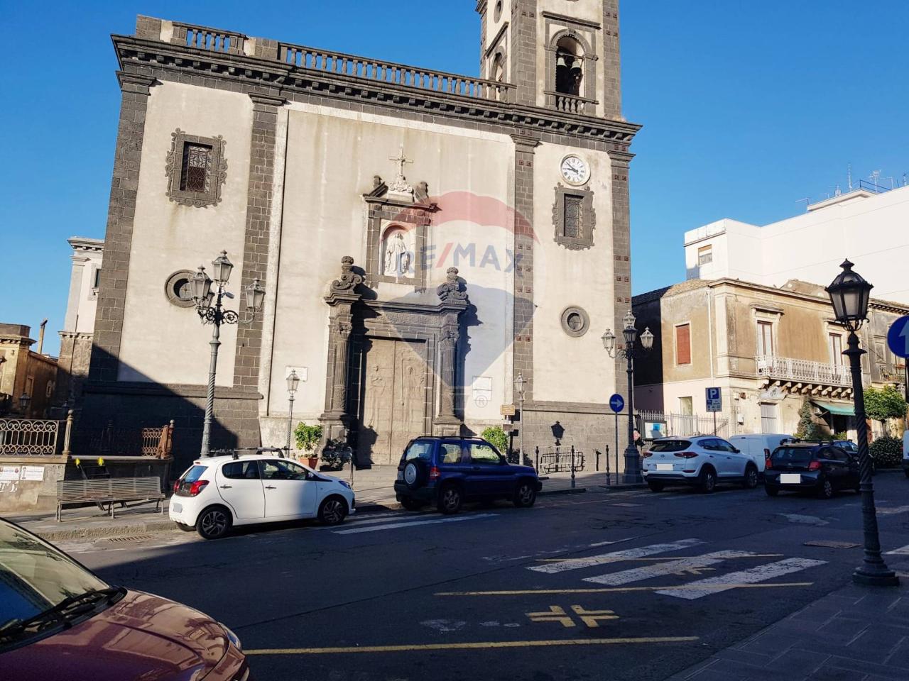 Box in vendita a Mascalucia