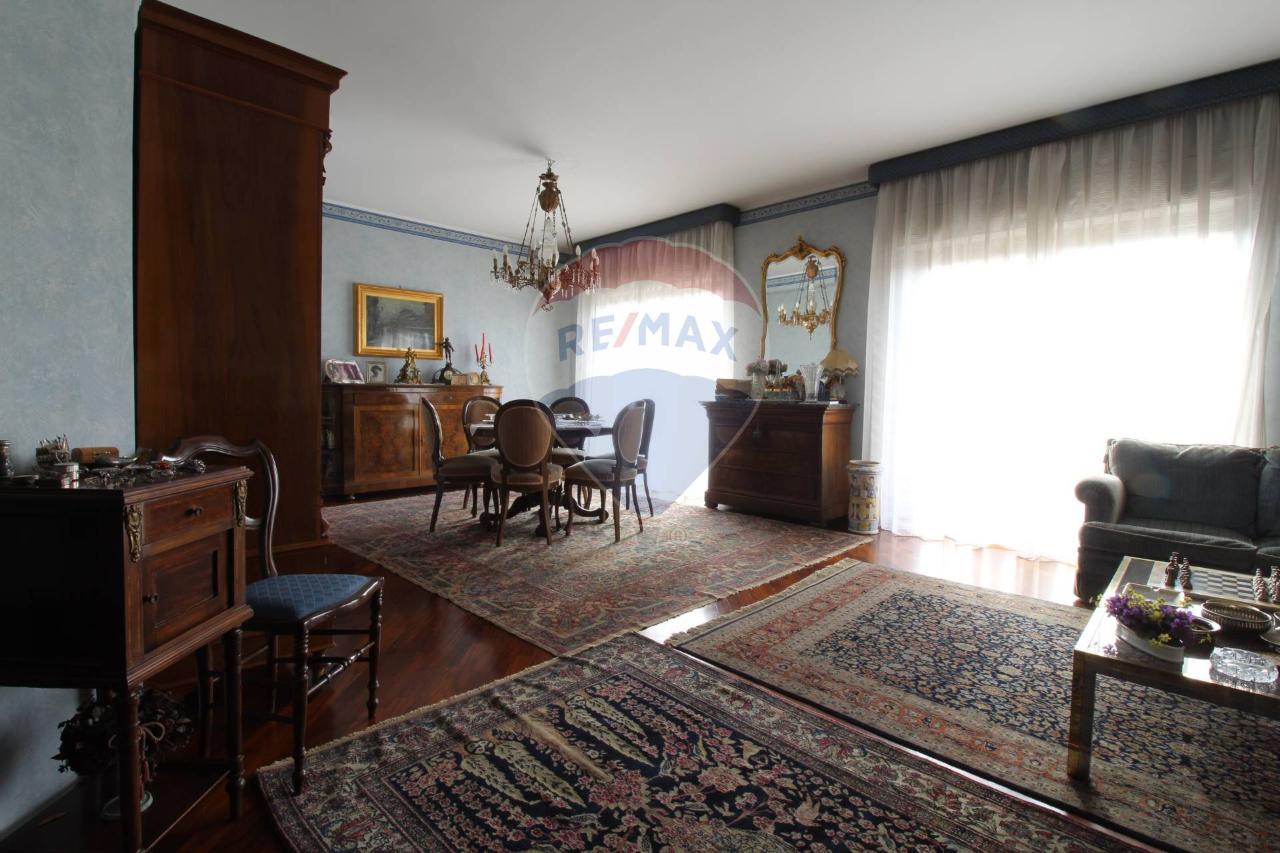 Appartamento in vendita a San Gregorio Di Catania