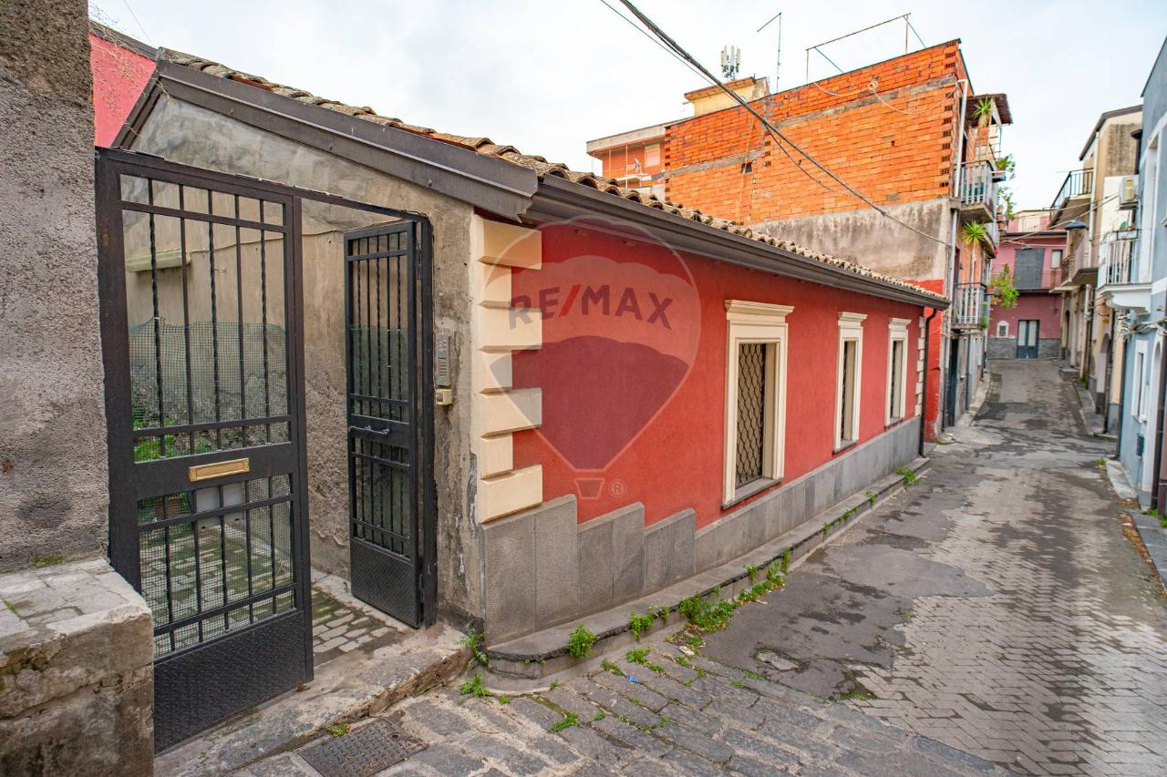 Casa indipendente in vendita a Paterno'
