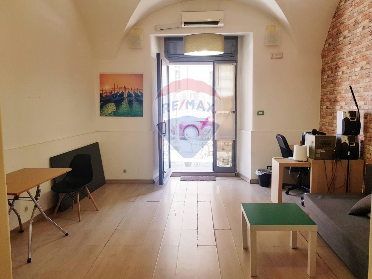 Negozio in vendita a Mascalucia